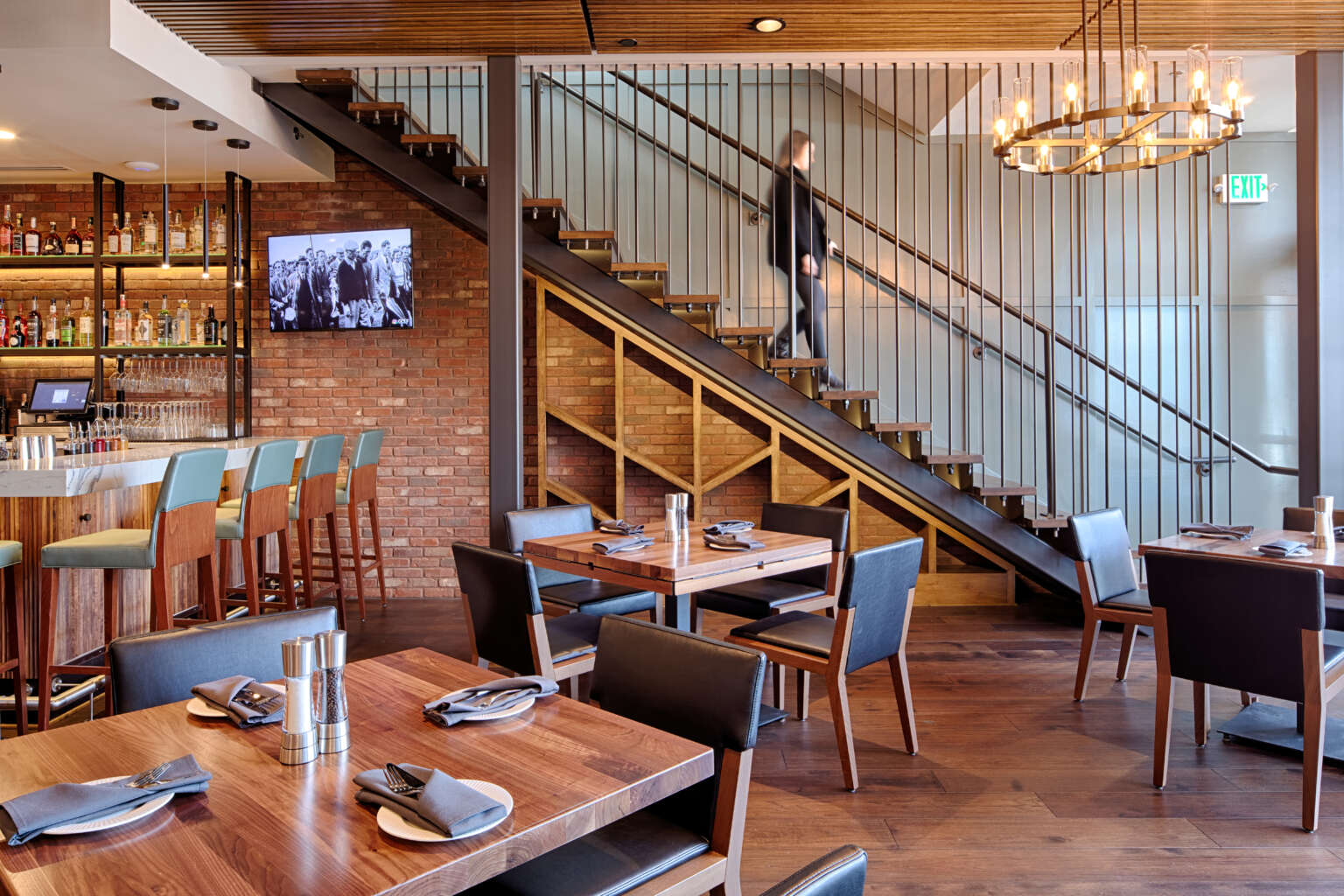 The Brickhouse – Restaurant, Bar, And Rooftop